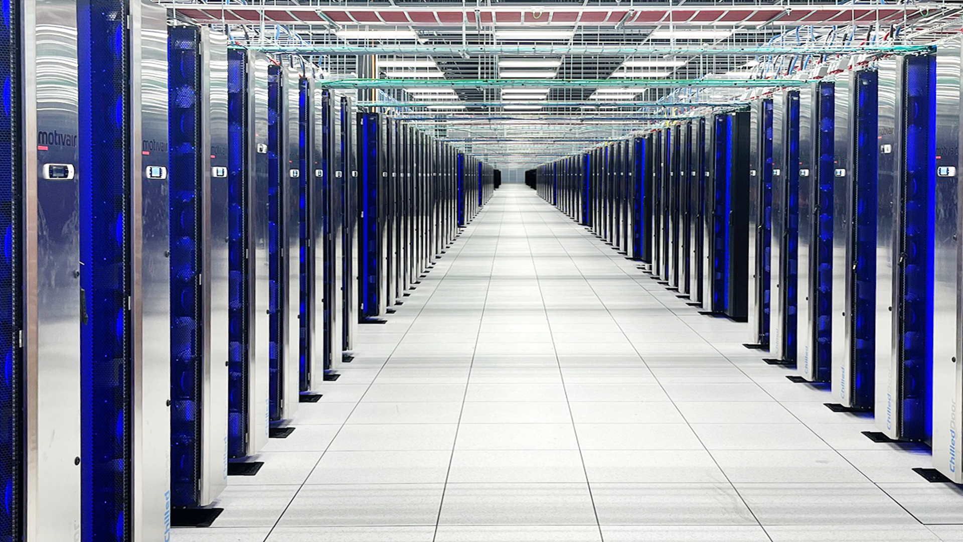 AI and HPC Data Center Solutions | Compu Dynamics